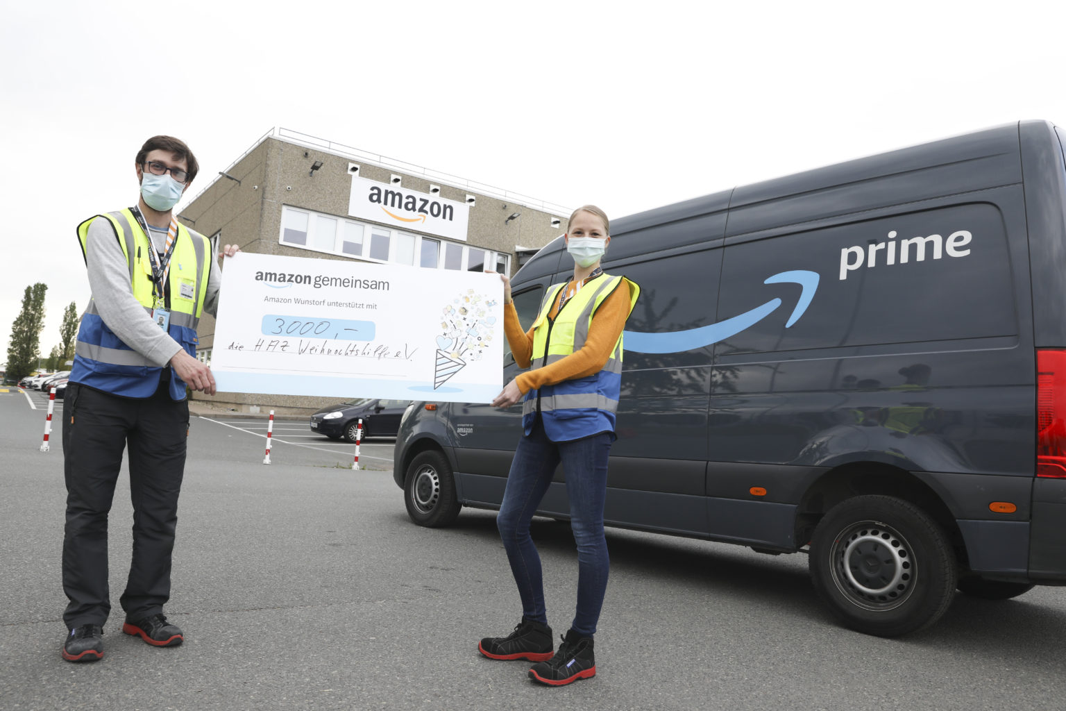 Amazon engagiert sich für Menschen in Not vor Ort | HAZ Weihnachtshilfe